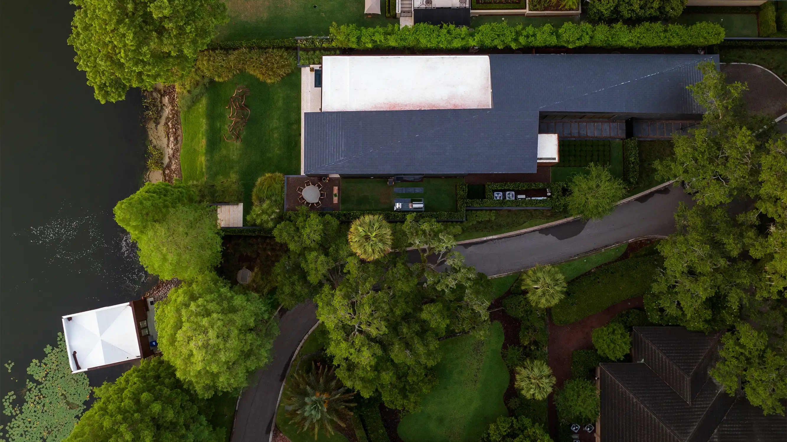 Origami House by Oza Sabbeth | Architectural Record