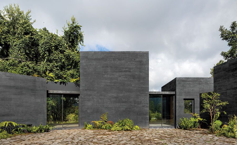 Casa Bruma by Fernanda Canales and Claudia Rodríguez | 2018-05-01 ...