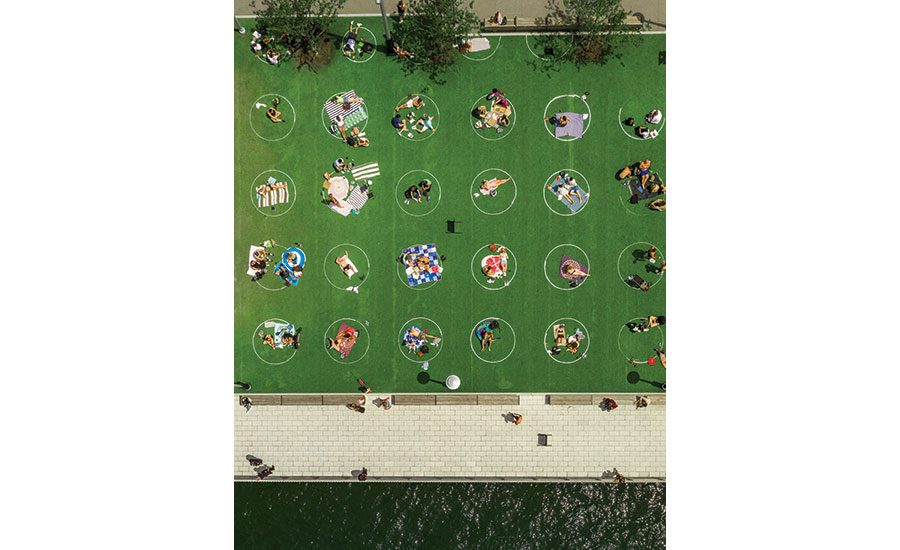 Snapshot: Social Distancing in Domino Park | 2020-07-10 | Architectural ...