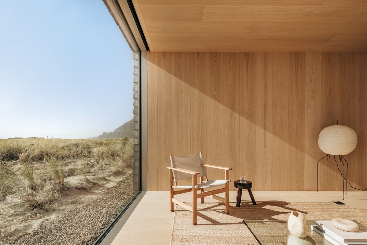 Waechter Architecture Clads a Modest Getaway on the Oregon Coast ...
