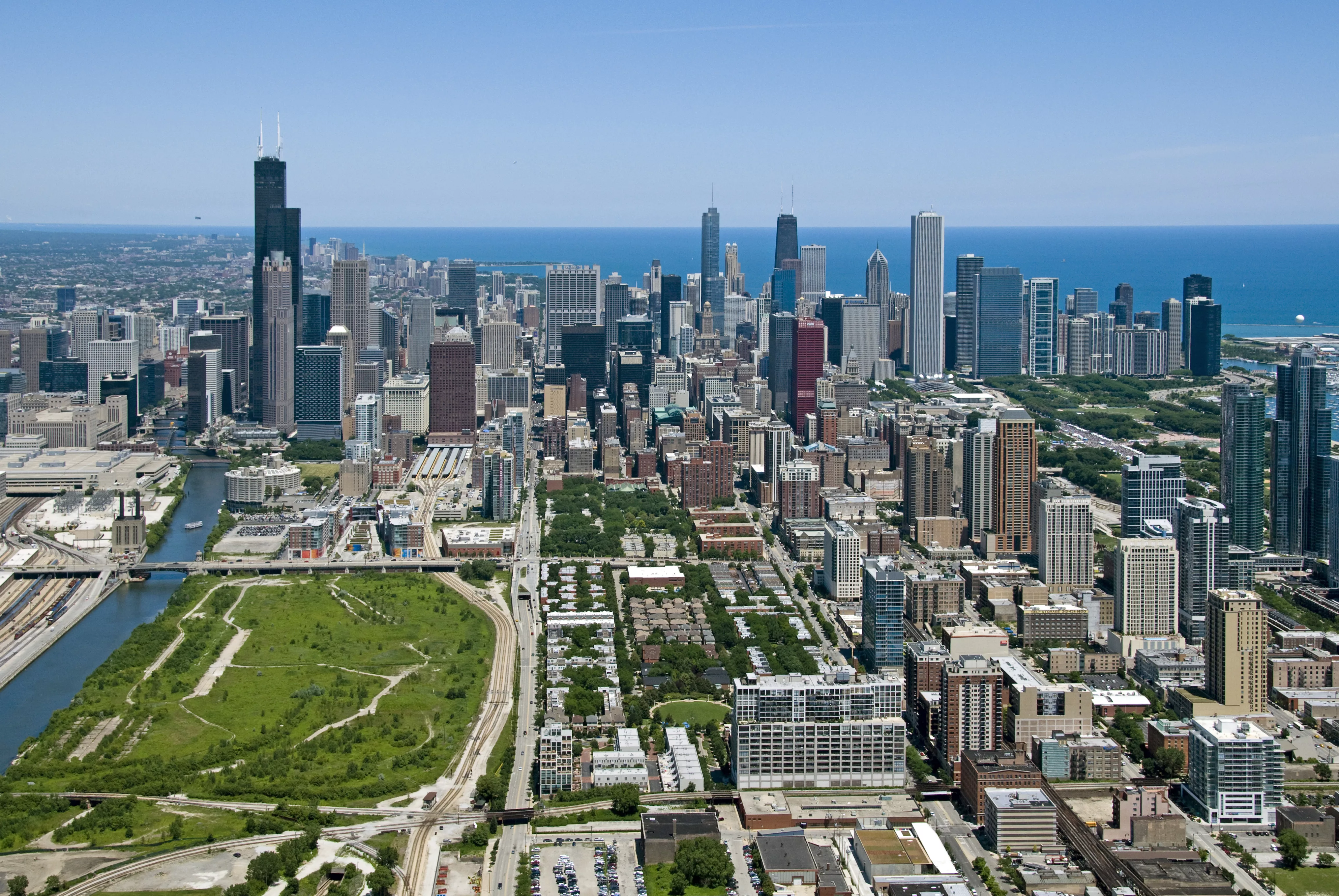 Developer Inks Deal on New Mixed-Use Chicago Neighborhood | 2016-05-12 ...
