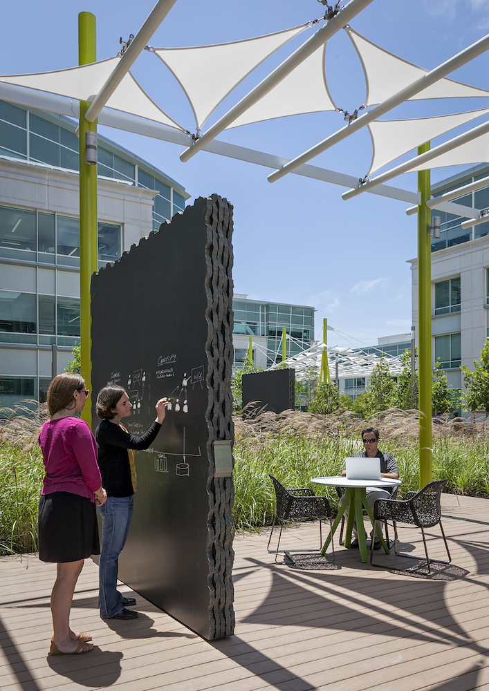 Architects Revamp Workplaces for Social Distancing | 2020-06-17 ...