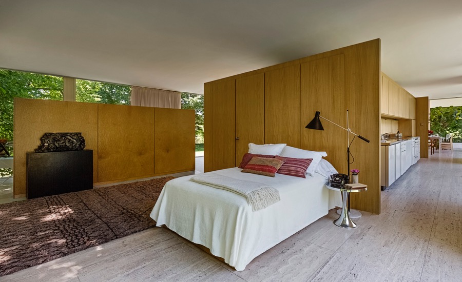 A Second Look at Edith Farnsworth and Her Mies van der Rohe–Designed ...